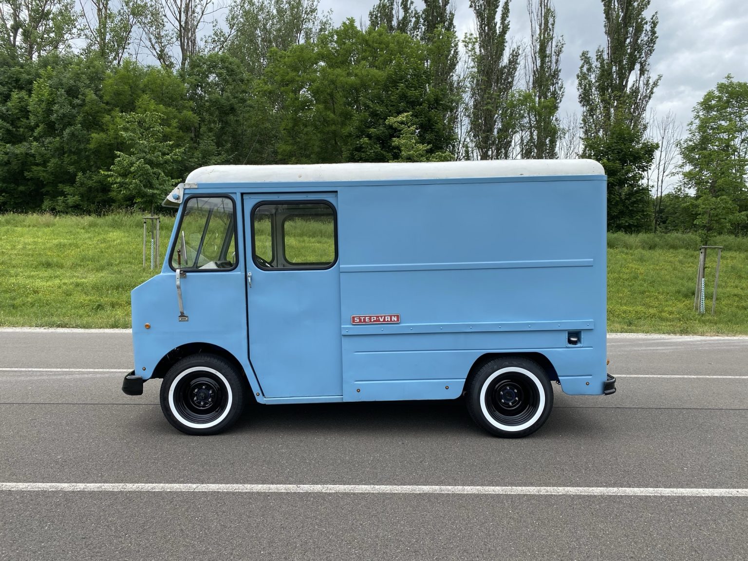1965 Chevy P10 Stepvan – Hotrodimports