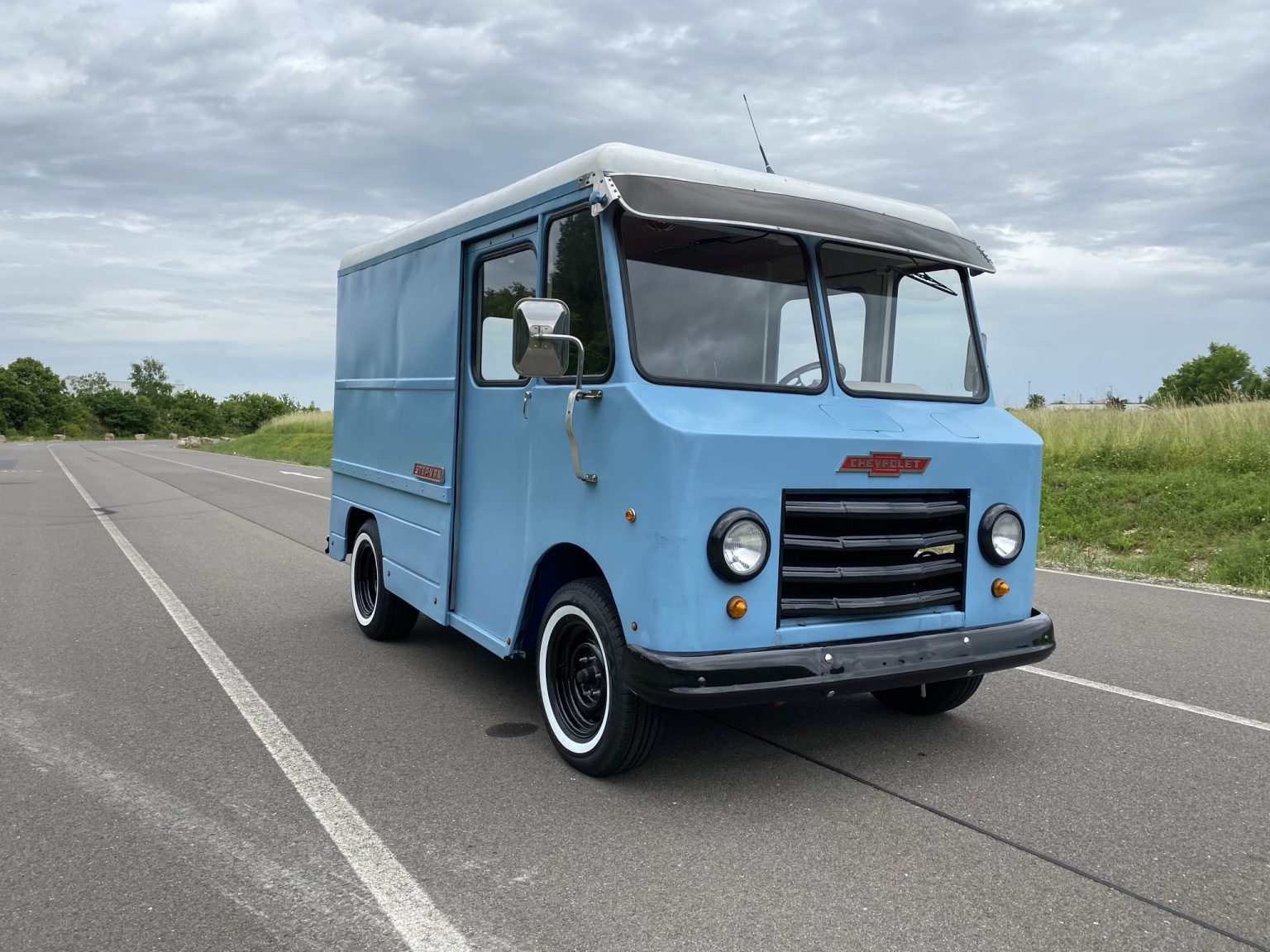1965 Chevy P10 Stepvan – Hotrodimports